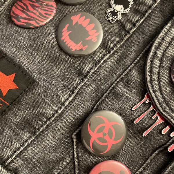 Red Emo Scene Mall Goth Vampire Y2K 1.5" Pinback Buttons - Etsy