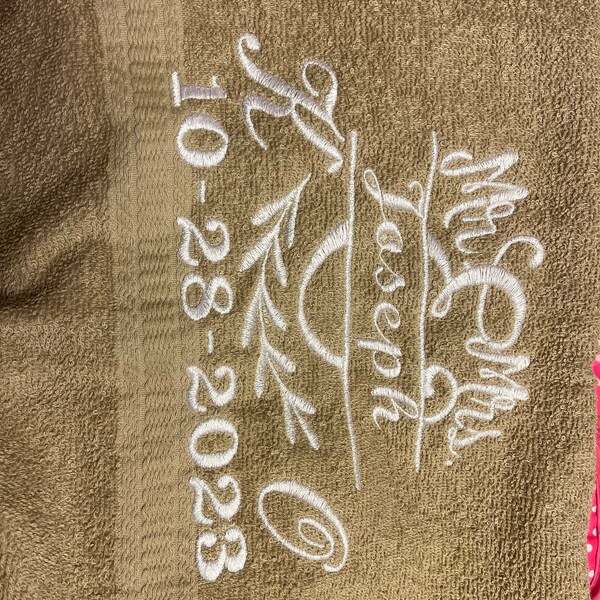 Mr & Mrs Split Machine Embroidery Design, Wedding Embroidery Designs ...