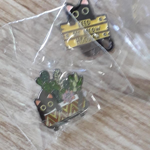 Black Cat Lapel Pin Cat Enamel Pin Gift Set Cute Cat Pin Set Personal ...