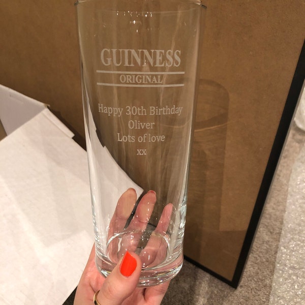 Engraved/personalised GUINNESS Design Pint Glass Gift for 18th/21st ...