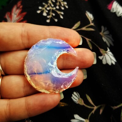 50 Pieces Opal Moonstone Opalite Moonstone Opal Crescent Moon Pocket ...
