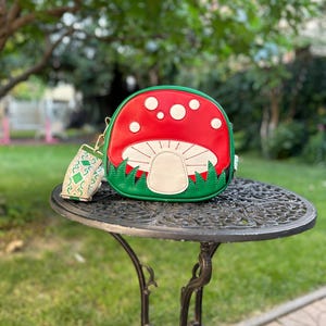 The Hugo Handbag PDF Pattern With Svgs Video Tutorials - Etsy