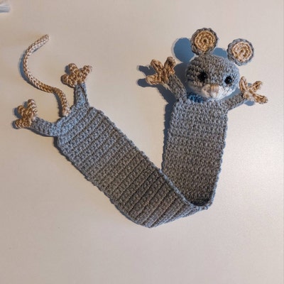 Crochet Pattern PDF // Mouse Bookmark / Handmade Gift - Etsy