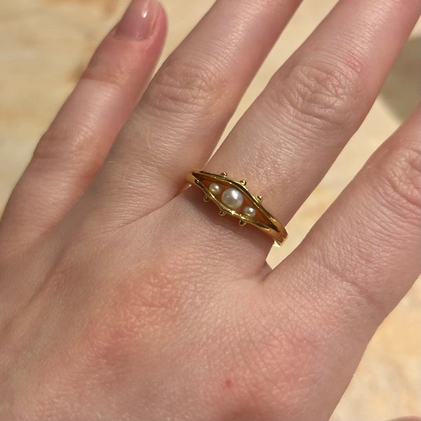 Pearl Gold Anxiety Ring, Meditation Ring, Fidget Ring, Anxiety Jewelry ...