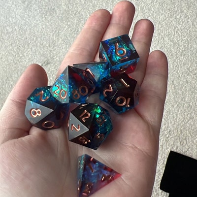 Blue Lightning DND D20 Dice, Resin Sharp Edge Dice Set, D&D Dice Set ...