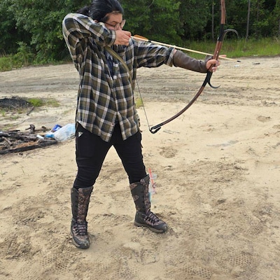 Robin Hood, Ranger, Archer, Hunter Functional Bow With Deluxe Finish - Etsy