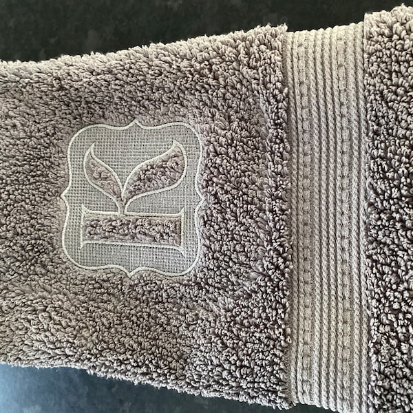 Embossed Monogram Towel Machine Embroidery Designs A-Z Assorted Sizes ...