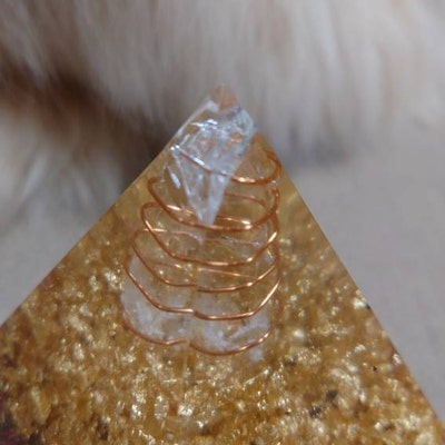 Handmade Orgonite Pyramid Energy Generator Orgonite EMF Protection ...