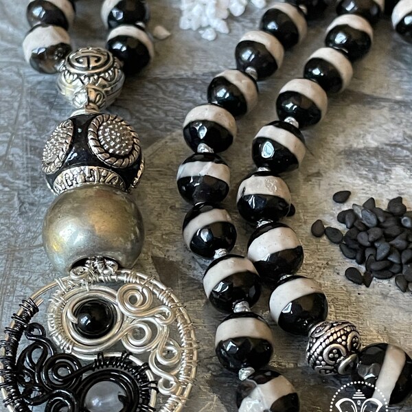 DRAKKAR Longship Dragon Figurehead Viking Ship Necklace | Blue Apatite ...