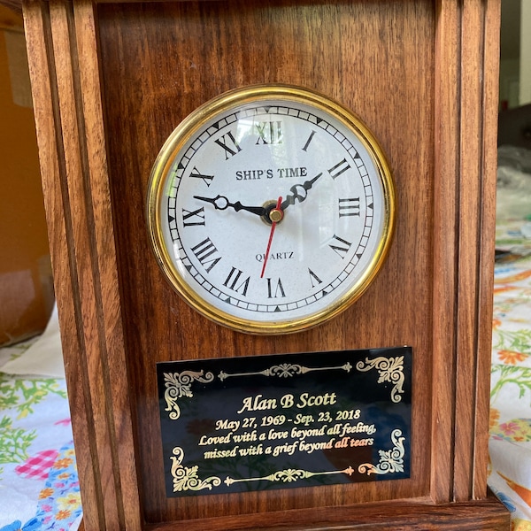 Memorial Mantel Clock Cremation Urn, Adult Size Urns for Human Ashes ...