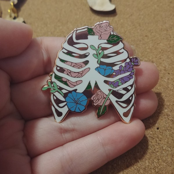 Floral Macabre Regular Skulls Skeleton Hard Enamel Pin - Etsy