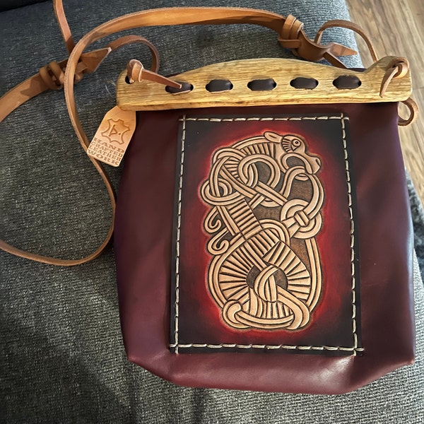 Viking Leather and Wood HANDLE Bag, Hedeby Haithabu Bag, Hand Carving ...