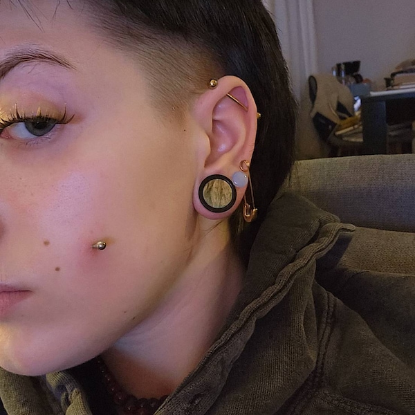 Organic Ear Plugs With Green Wood Inlay | Wooden Green Gauges 10 12 ...