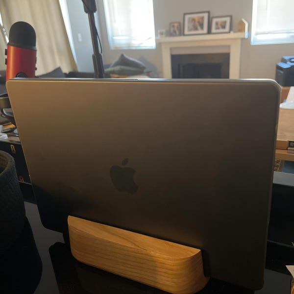 Vertical Laptop Stand for Desk - Holds Multiple Laptops Felt Inner ...