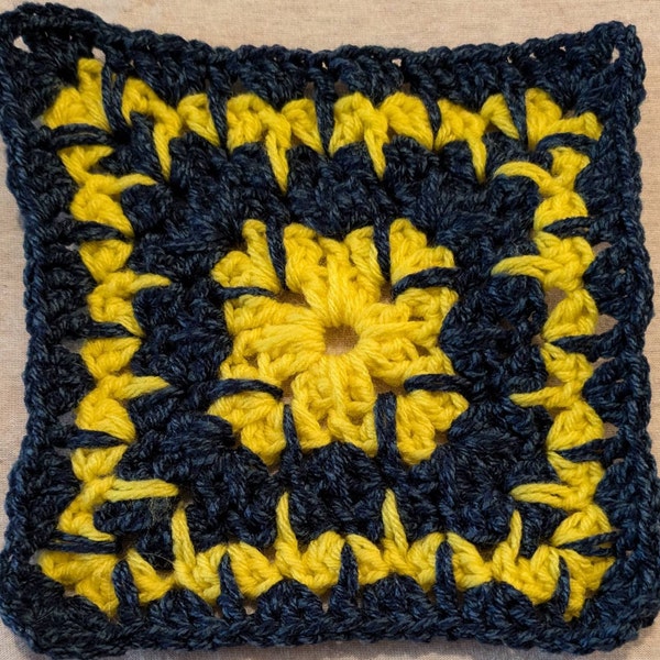 Spiked 8" Granny Square Crochet PATTERN PDF - July - Granny's Magical ...