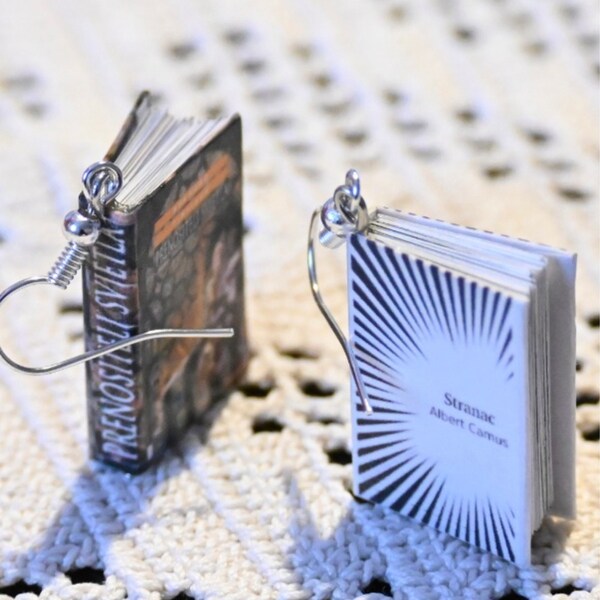 Real Looking Miniature Book Earrings With Pages, Classic Novel Earrings ...