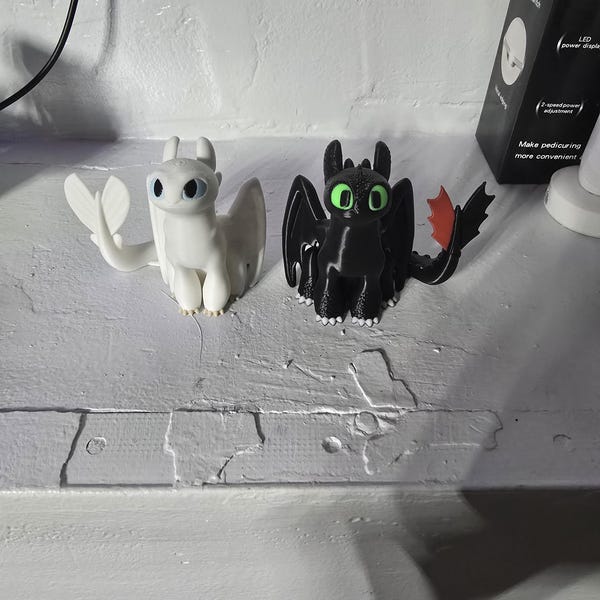 Flexi Toothless & Lightfury 3D Printed Figures | Articulating HTTYD ...