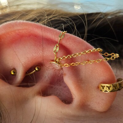 Dangle Chain Hidden Helix, Hidden Helix Chain, Cartilage Chain, Gold ...