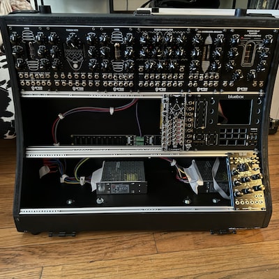3U EURORACK CASE POWERED or Not, 84 or 104 or 126 Hp, Patched Closable ...