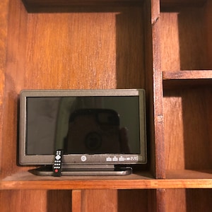 Dollhouse Miniature TV Flat Screen Plasma Widescreen Television With ...