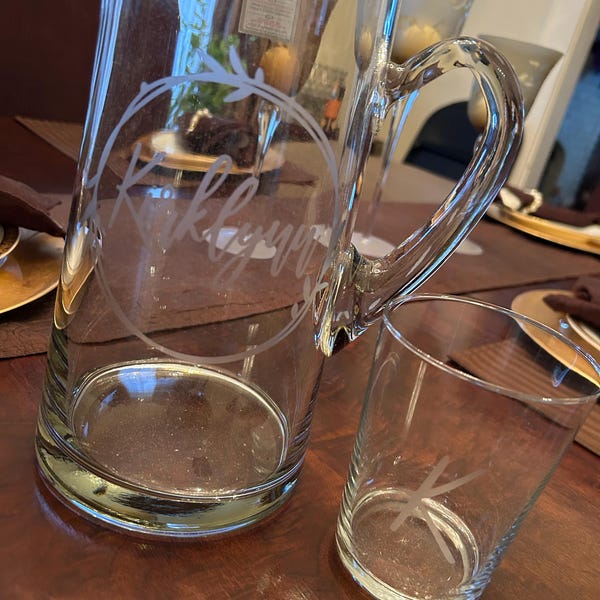 Personalized Family Name / Monogram Etched Glass Pitcher or Set - Etsy