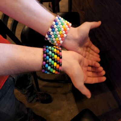 Neon Glow Kandi Cuff, Zig Zag Raver Plur, Glow in the Dark Zigzag ...