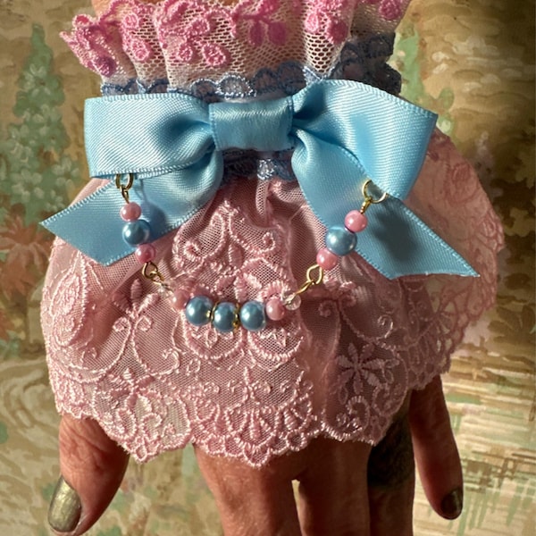 TRIPLE LACE Bow and Pearl Jewellery Lace Wrist Cuffs- All Colours - Etsy