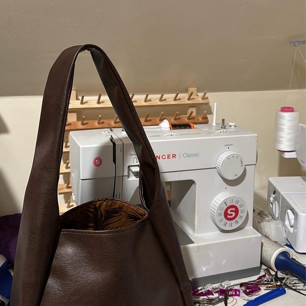 Triangular Wide Bag | PDF Sewing Pattern | Canvas Tote Pattern ...