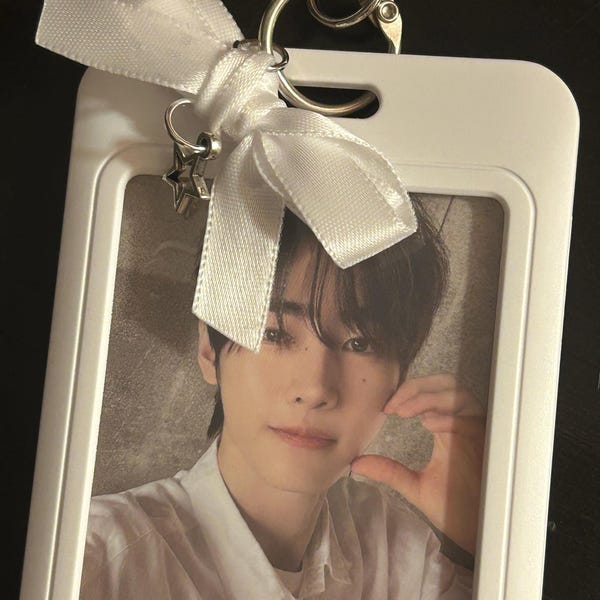 Kpop Photocard Holder, Kpop Pc Holder With Aesthetic Ribbon Bow and ...