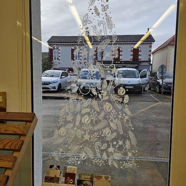 Christmas Tree Window Art Stencil: DIY Festive Decor (digital Download ...