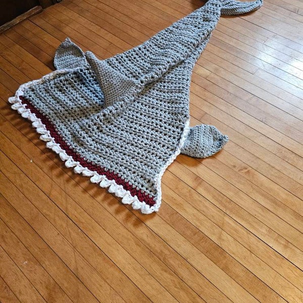 CROCHET PATTERN Shark Blanket - Pdf Digital Download - Bulky & Quick ...