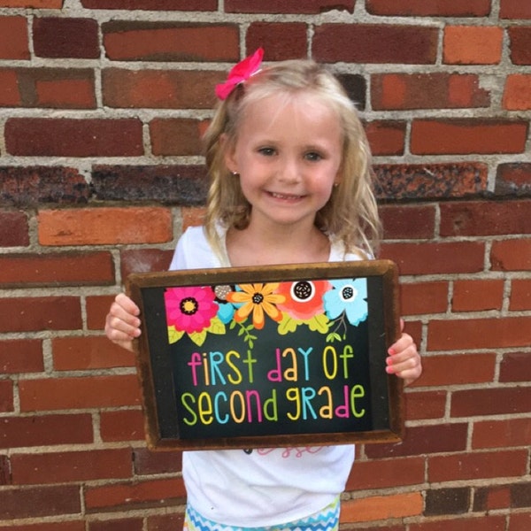 First Day of Second Grade Printable Sign-8x10-floral Design-digital ...