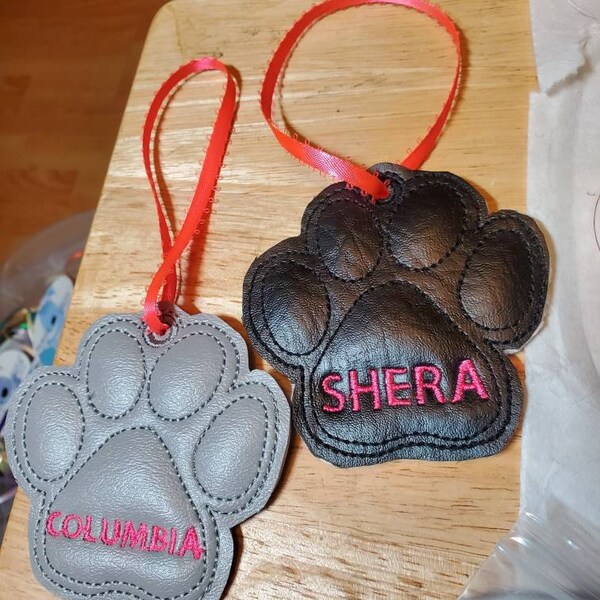 Paw Decoration, Digital Pattern, Dog Dec, PAW Embroidery, Lisey Designs ...