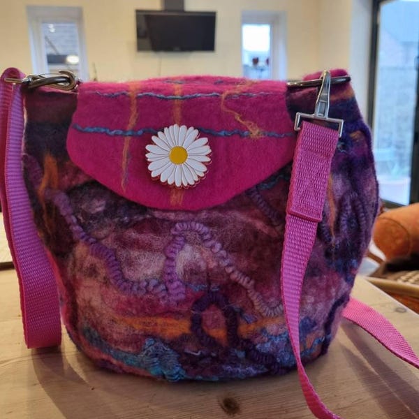 Wheelie Bin Straps Lid Securing Tie Down Strap No Drilling Bungee Cord ...