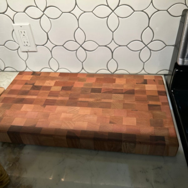 This Beautiful Lathe Turned Segmented Bird House is Made of Mahogany ...