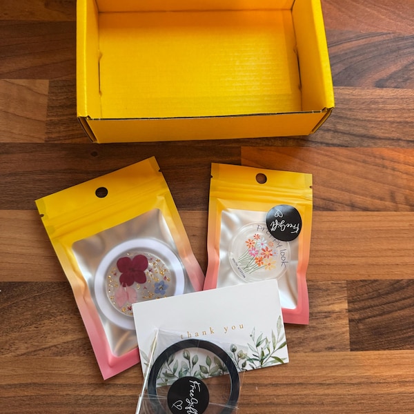 Real Flower Phone Grip, Strawberry Pressed Fruit Grip, Pansy Daisy Baby ...