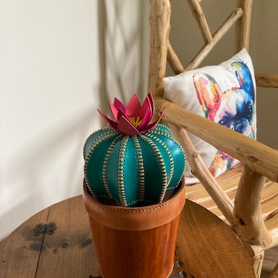 PDF Pattern Leather Cat Head Mount - Etsy