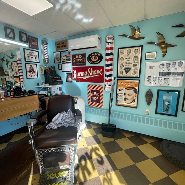 Vintage Original INTERSTATE 81 Sign Highway Shield NEW OLD Stock Metal ...