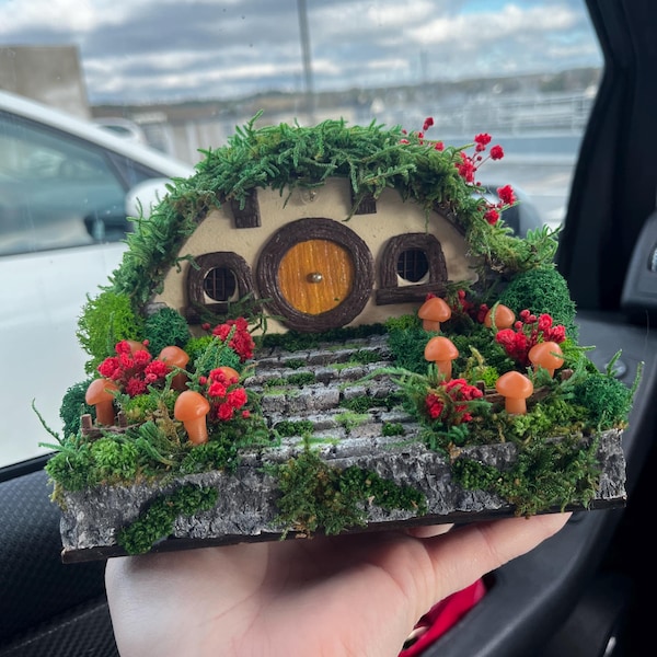 Hobbit House Decoration, Hobbit Hole Diorama, Hobbitcore Decor ...
