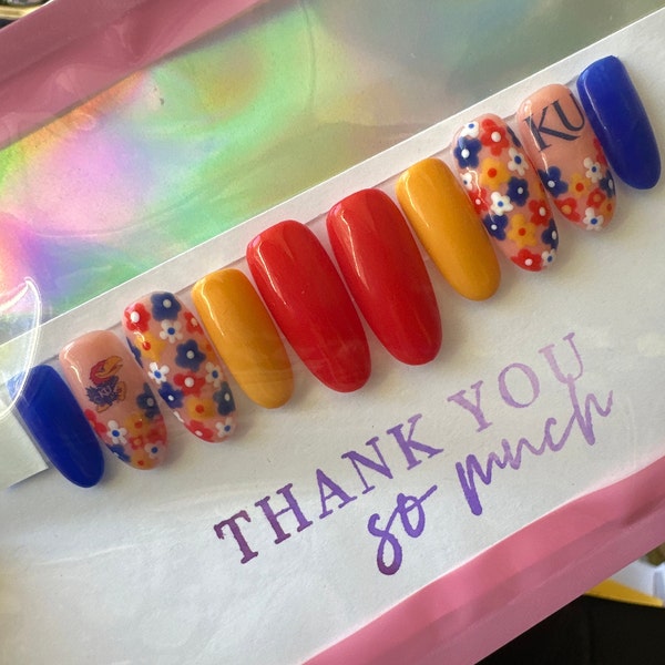 Fall Press on Nails, Autumn Nails, Gold Flakes, Leaf Color Nails, Matte ...