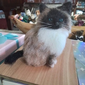 Mini Felted Wool Cat,felted Wool Crafts,felted Miniature,small Felted ...