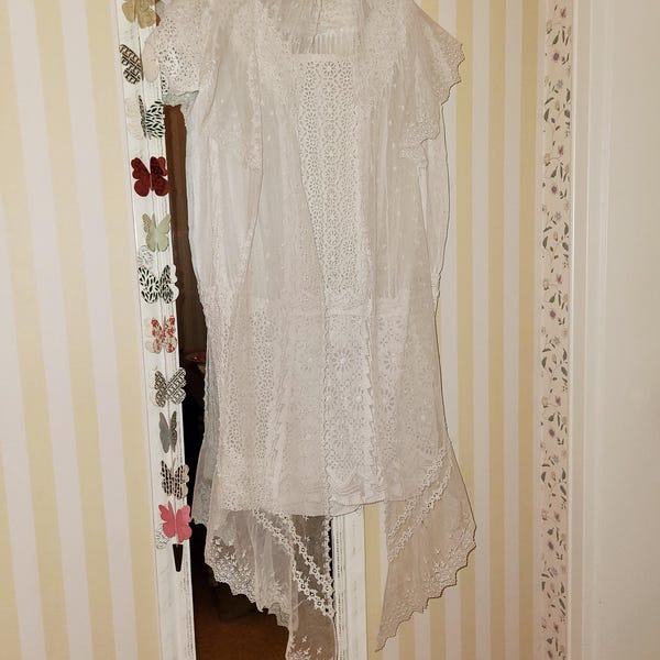 A Vintage Embroidered Lace Offcut Panel on Fine White Cotton Lawn. - Etsy