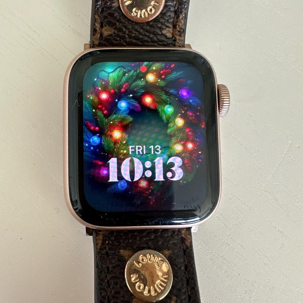 Christmas Santa Apple Watch Wallpaper, Cute Santa Background for ...