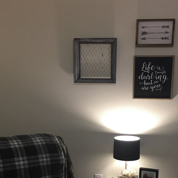 Distressed Chicken Wire Farmhouse Message/display Board, Vintage Wood ...