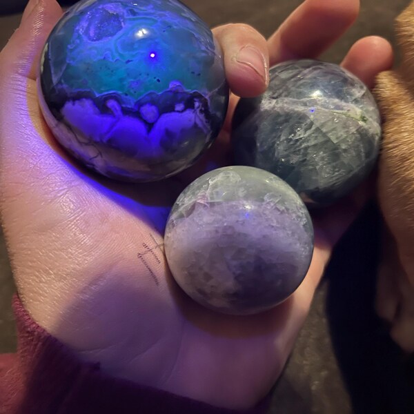 Yooperlite Dragons Head Carving UV Reactive Stone of Truth ...