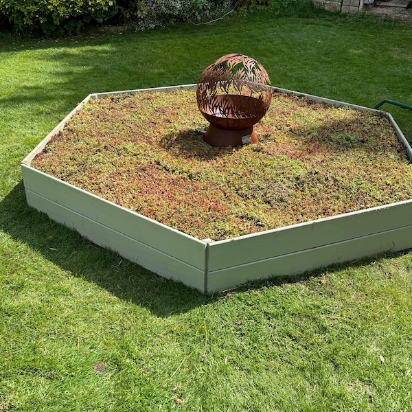 Hexagonal Timber Raised Garden Bed - Tanalised, Pressure Treated ...