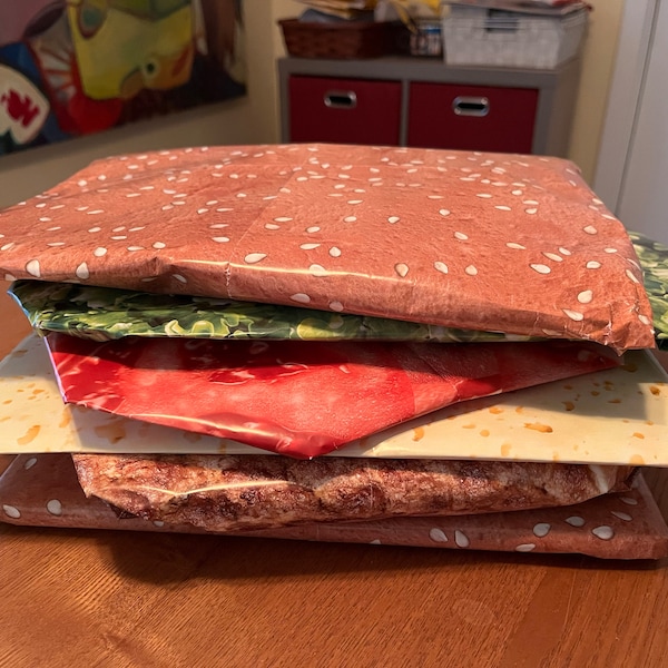 Cheeseburger Wrapping Paper Set | Funny Christmas / Birthday Gift Wrap ...