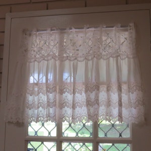 Victorian Elegance French Country Style Ruffled Lace Window Curtain ...