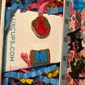 Pink Bat Enamel Pin Hard Enamel Pin Bat Pin Vampire Bat Pin - Etsy Canada