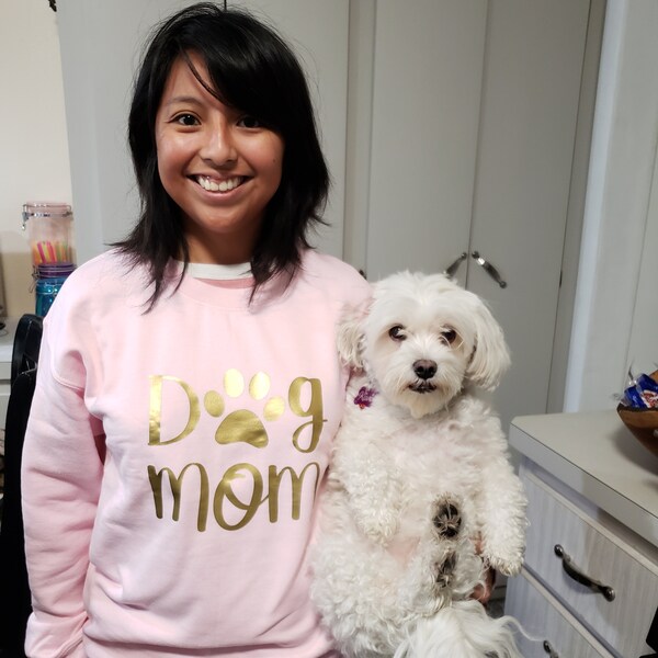 Dog Mom Paw Heavy Blend Crewneck Sweatshirt, Dog Lover Sweater, Dog Mom ...